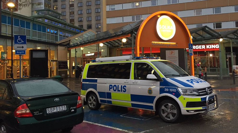 Brand i Solna centrum | SVT Nyheter