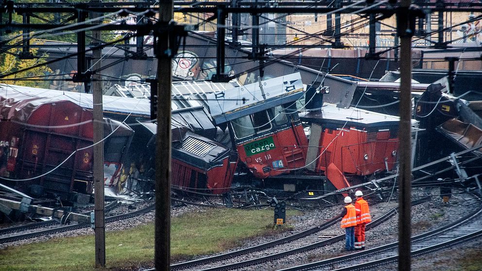 Statens haverikommission: Allvarliga brister hos räddningstjänsten vid tågurspårningen i Ludvika ...