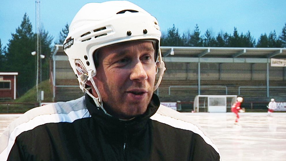 Storseger i premiären för Kalix bandy | SVT Nyheter