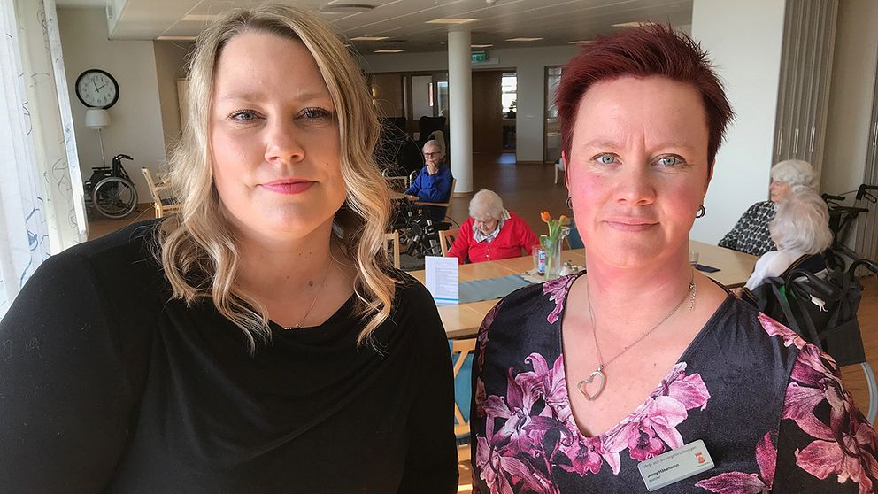 Praktiskt att äta med händerna – men kladdigt | SVT Nyheter