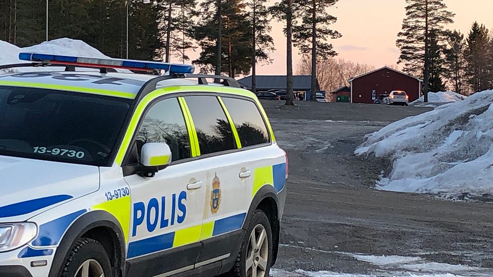 Hundpatruller Söker Efter Försvunnen Man I Härnösand Svt Nyheter