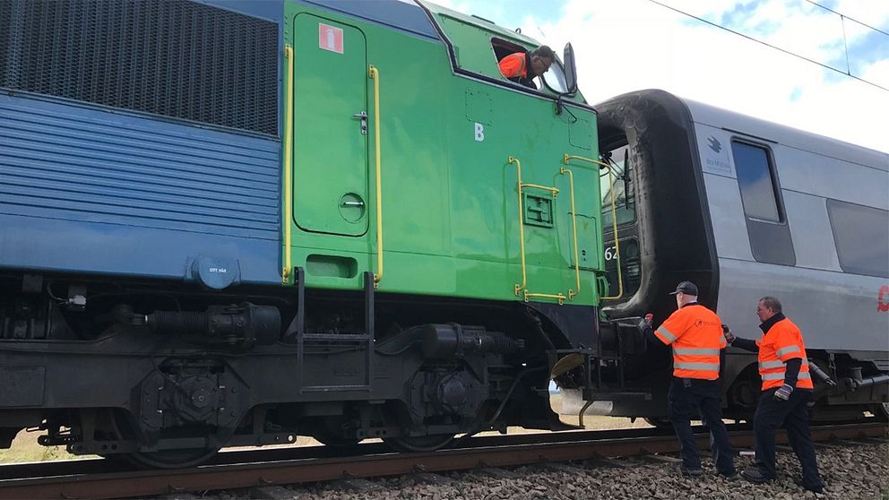 Se när Trafikverkets skarpa övning går snett | SVT Nyheter