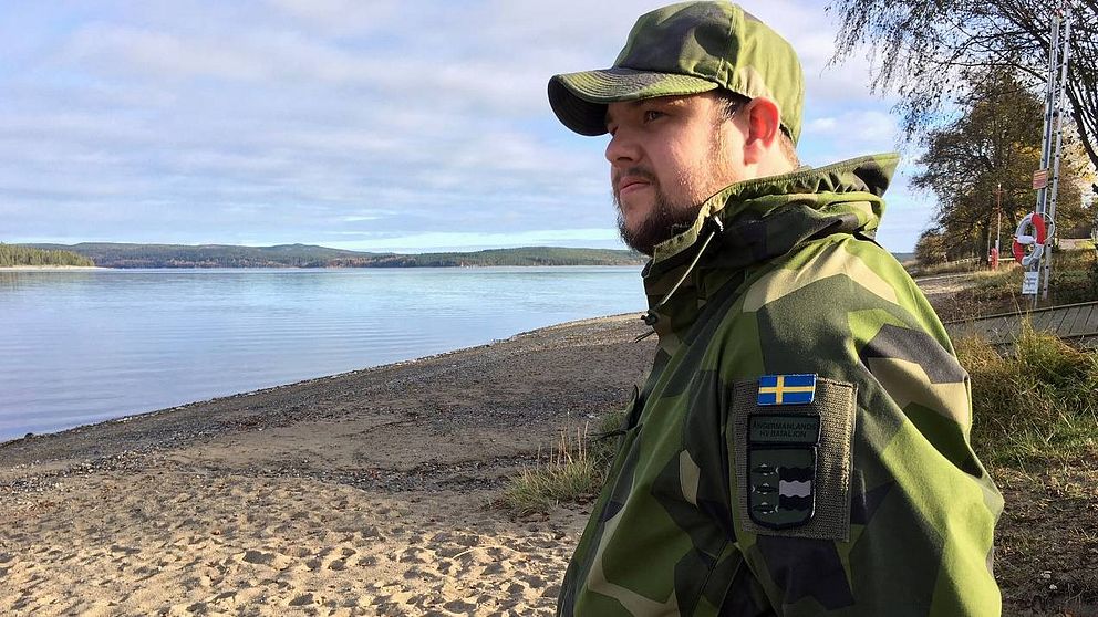 Polisen Och Hemvärnet Söker Försvunne 50 åringen På Land Och Från