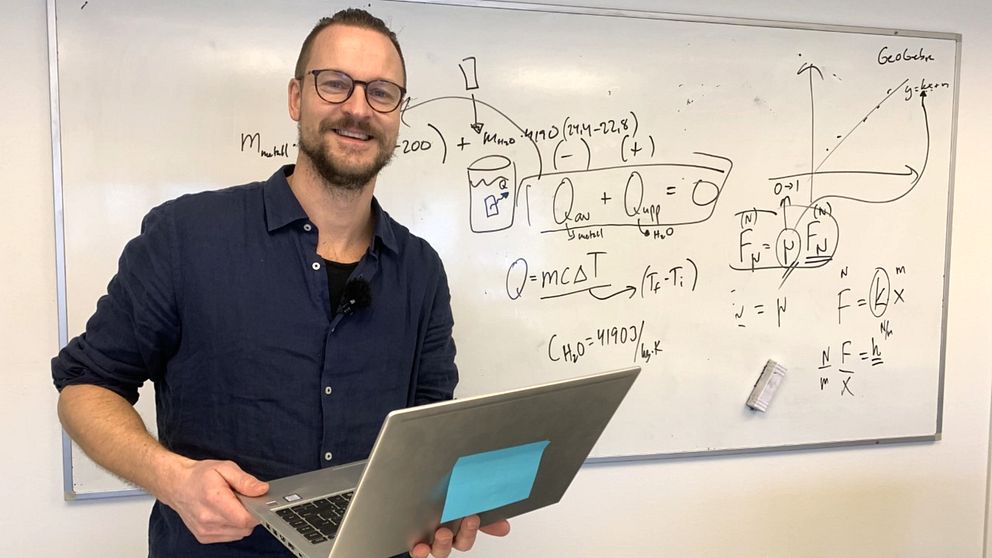 Halmstadlärare prisas för sina Youtube-filmer | SVT Nyheter