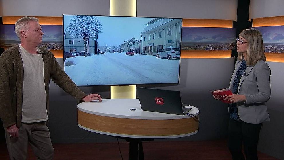 Hör SVT:s reporter om uppslutningen kring flyktingarna i Junsele | SVT ...