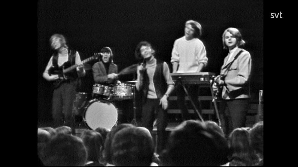 Artisten Svenne Hedlund har avlidit | SVT Nyheter