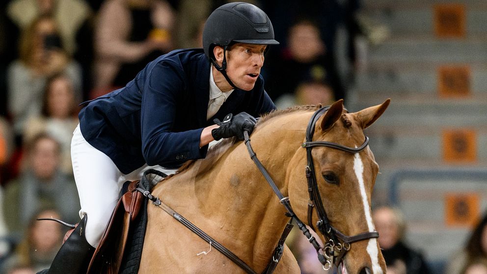 Ridsport: Fint formbesked för Henrik von Eckermann | SVT Sport