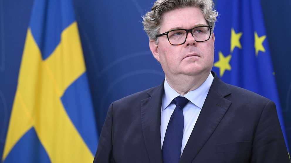 Regeringen: Ekobrottsmyndigheten blir kvar | SVT Nyheter