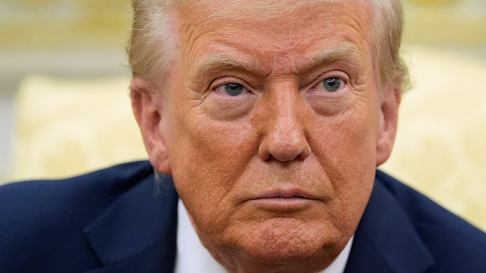 Trump: Tullar på lastbilar höjs i november | SVT Nyheter