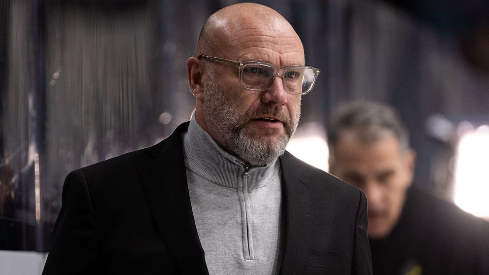 Ishockey: AIK sparkar tränare Fredrik Hallberg | SVT Sport