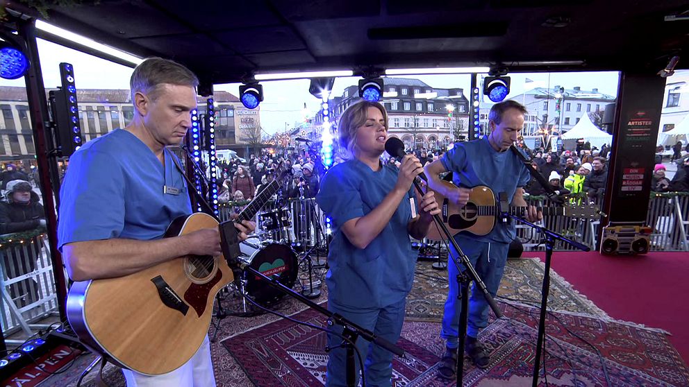 Sjukvårdspersonal från Jönköping spelade live i Musikhjälpen | SVT Nyheter