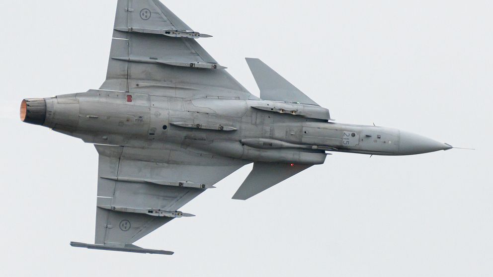 Thailand godkänner köp av Gripenplan från Saab | SVT Nyheter