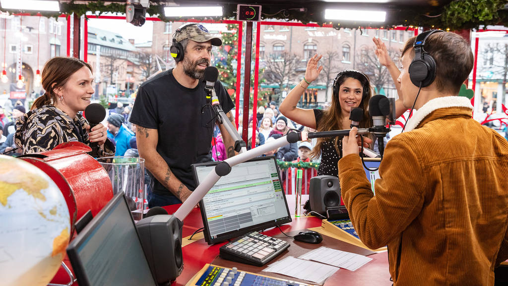 Musikhjälpen – Kalle Zackari Wahlström & Brita Zackari gästar | SVT Play