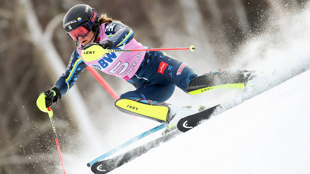 Alpint: Världscupen – Slalom åk 1, (d) | SVT Play