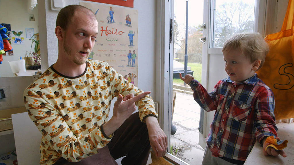 Pappa på förskolan – Hämtad sist | SVT Play