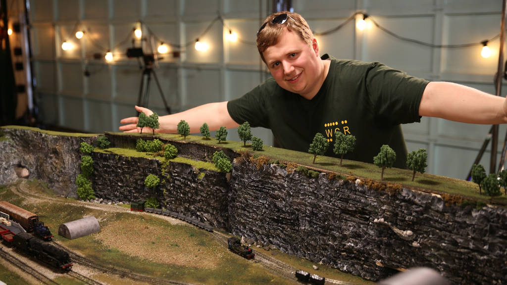 Den stora modelljärnvägskampen – Avsnitt 4 | SVT Play