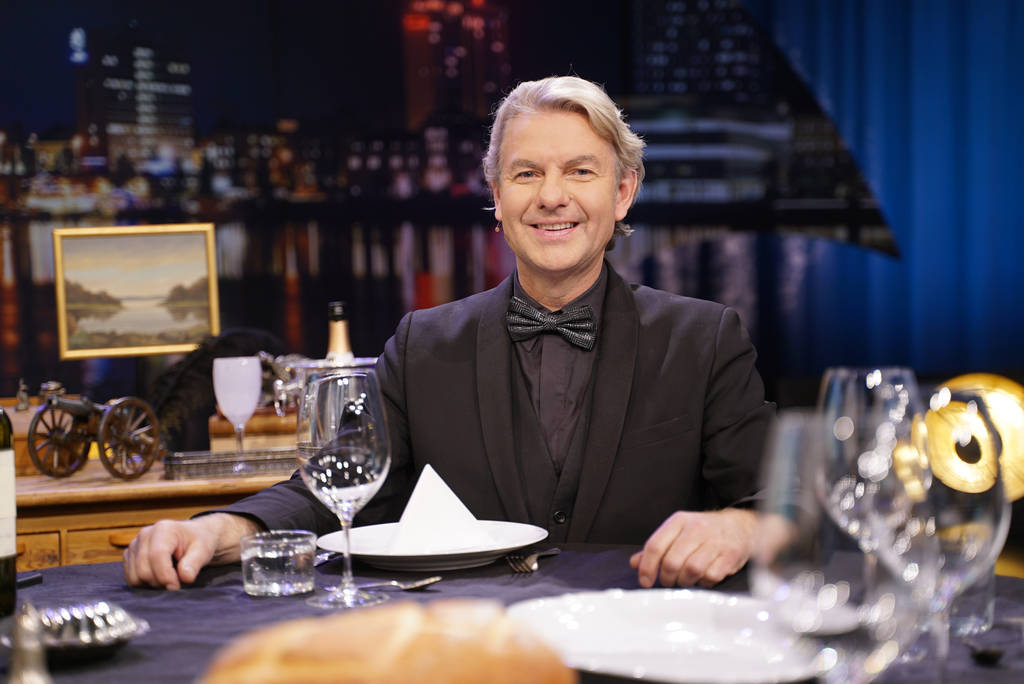 Go'kväll – Middagsvärd Joe Labero | SVT Play