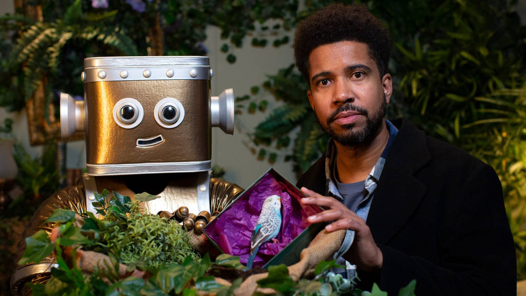 Robbi robot – Robbi robot och Yankho begraver Pip | SVT Play