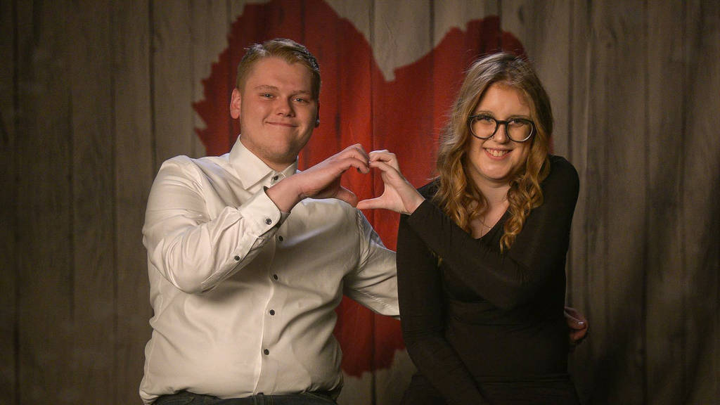 Första Dejten Teens Hola Mamacitas Jag är Liksom Kung Svt Play