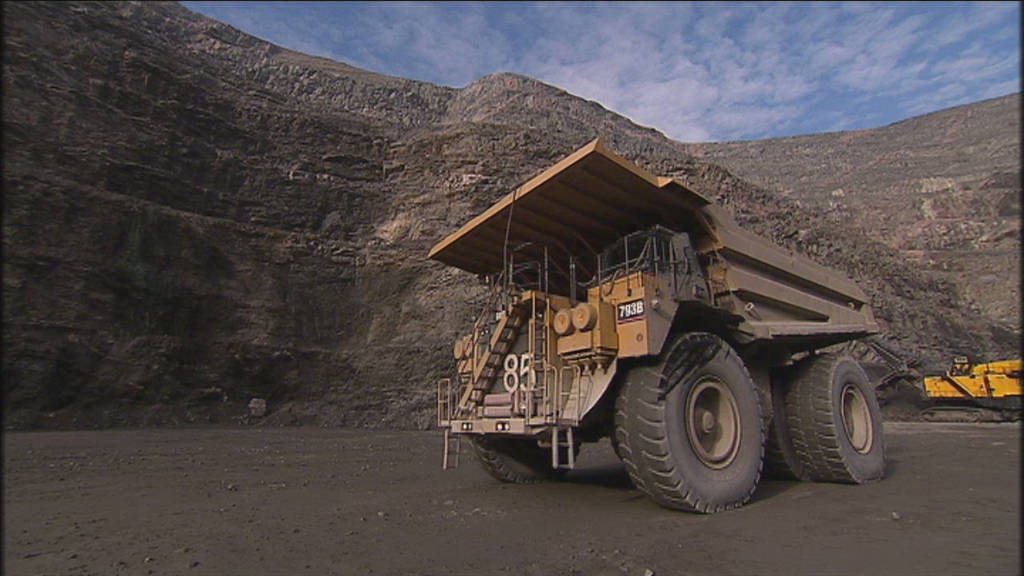 Stora maskiner – Jättedumper | SVT Play