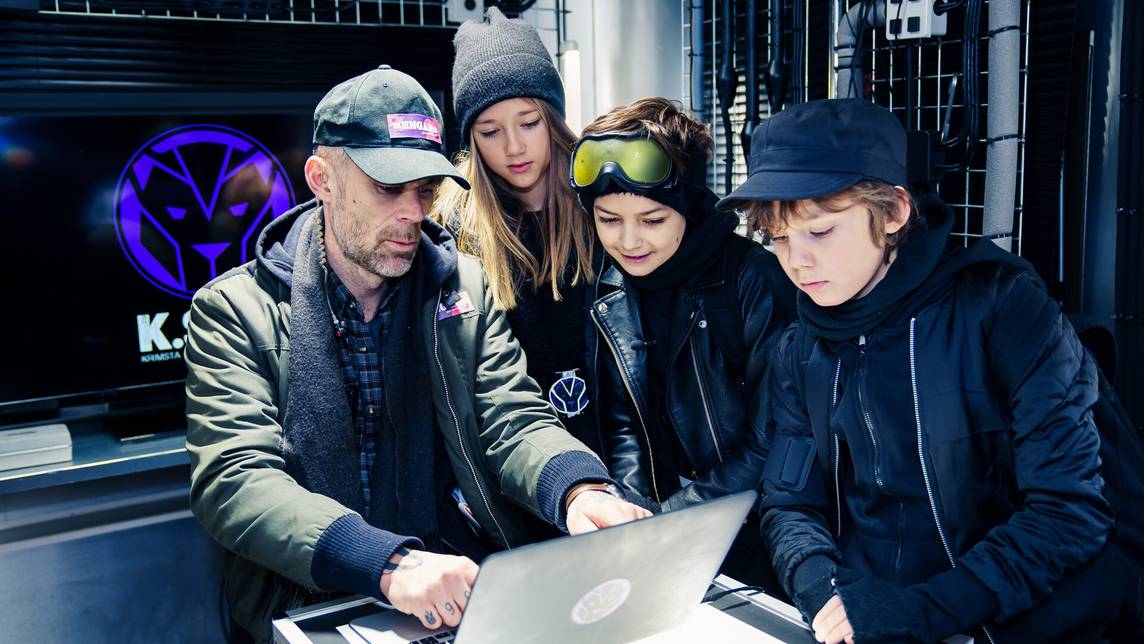 Agenterna – 9. Rädda Krimsta City | SVT Play