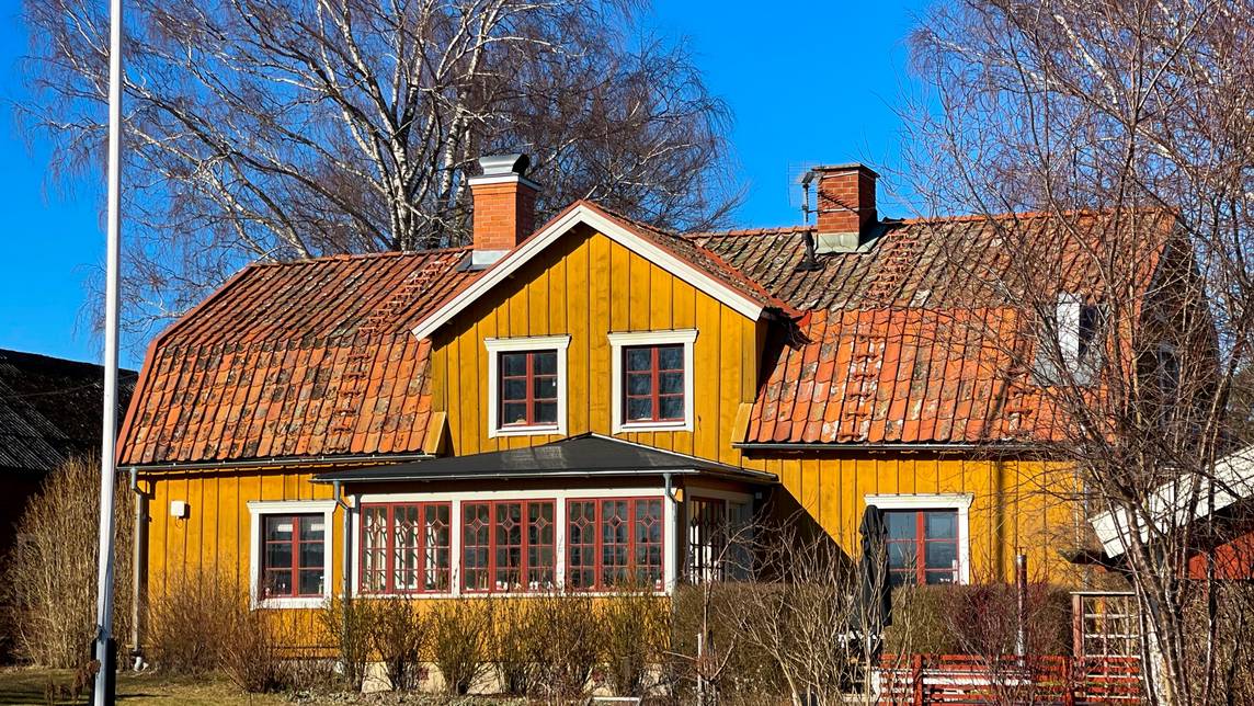 Det sitter i väggarna – Trumpetarbostället – Brunnsta (Uppland) | SVT Play