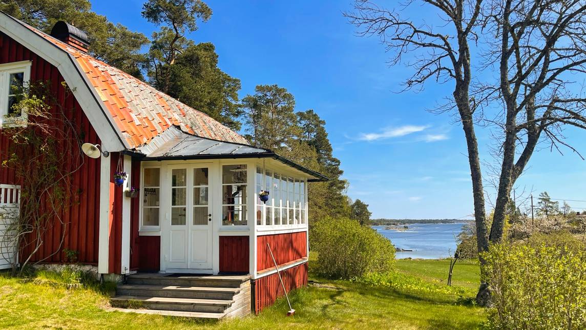 Det sitter i väggarna – Lotshemmanet i Långvik – Runmarö (Stockholms ...