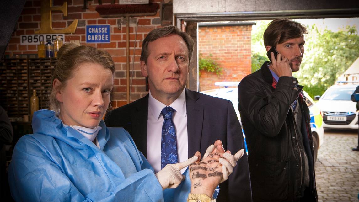 Morden i Midsomer – 1. The Dagger Club | SVT Play