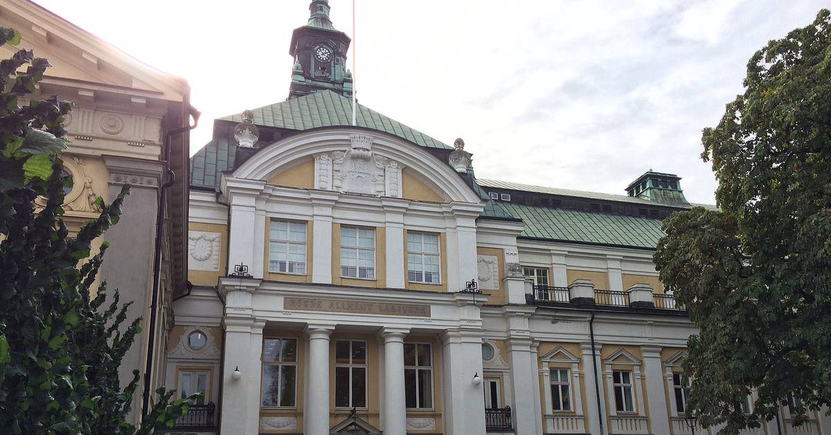 Per Brahegymnasiet får starta riksutbildning | SVT Nyheter