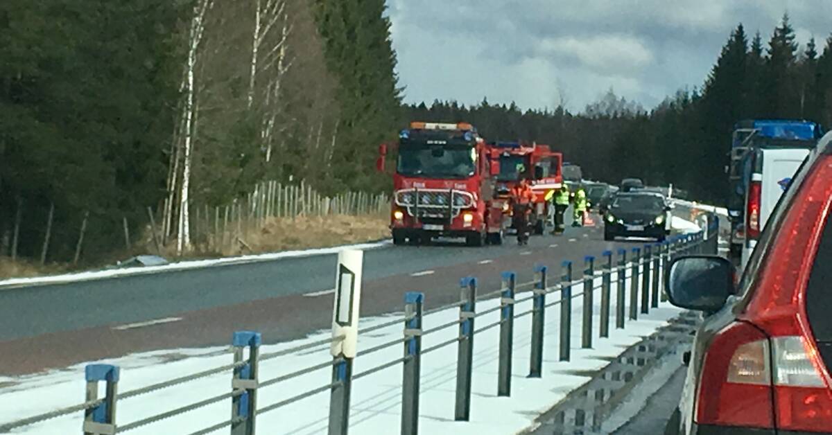Trafikolyckor på E4 norr om Gävle | SVT Nyheter Trafikolyckor på E4 norr om Gävle | SVT Nyheter