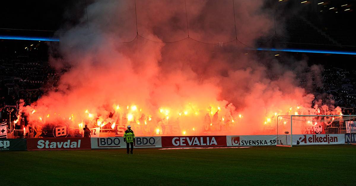 Polisen testar bengaler på Friends arena | SVT Nyheter
