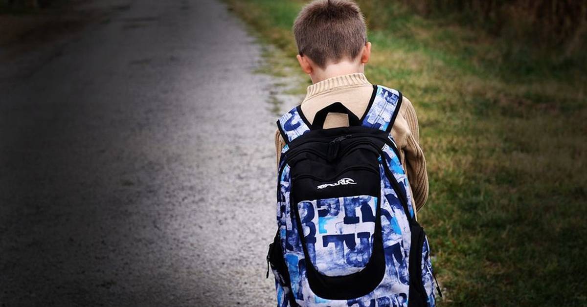 Brott mot barn utreds inte i tid | SVT Nyheter