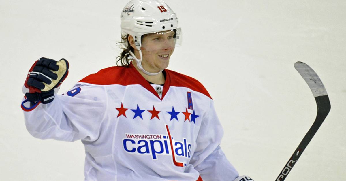 Silfverberg och Bäckström i Mårts OS-trupp | SVT Nyheter