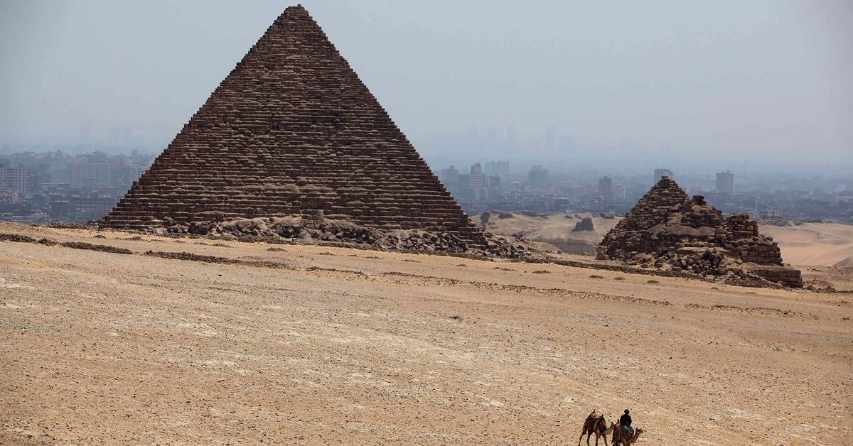 Ny teori om hur pyramiderna byggdes | SVT Nyheter