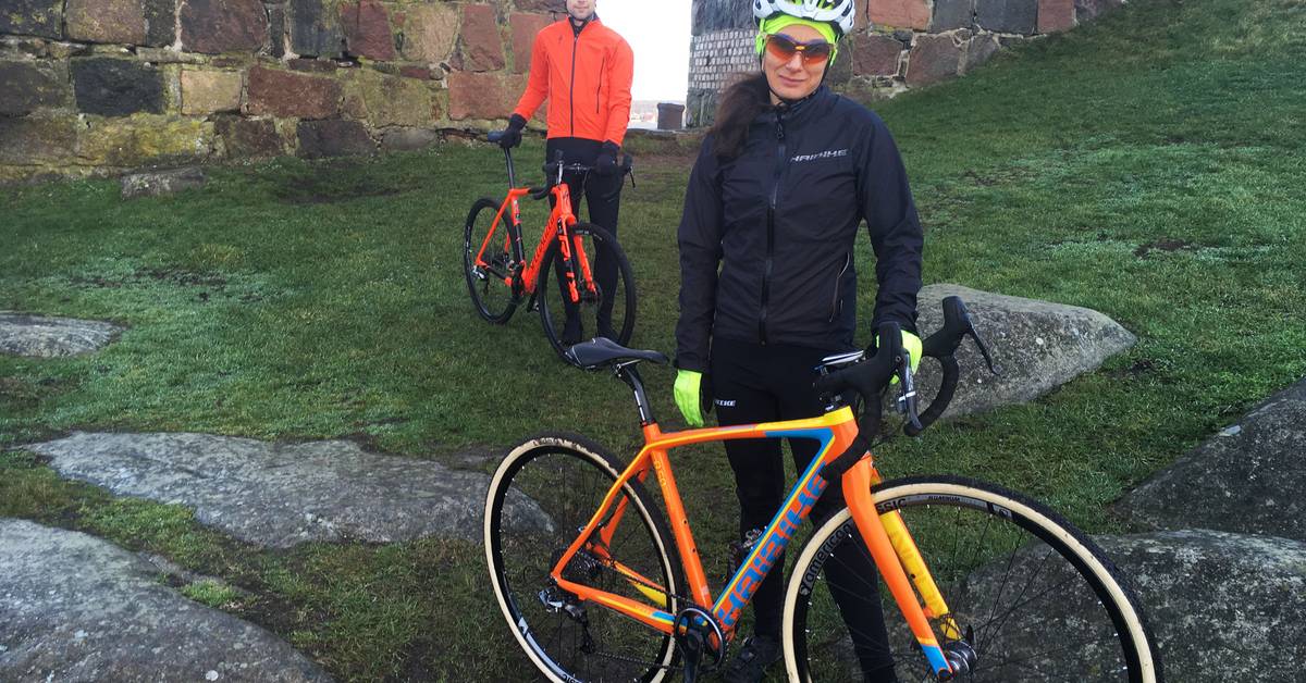 Det här skiljer cykelcross från MTB | SVT Nyheter