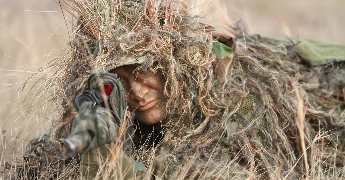 Nato-landet har slut på krut – tvingas skrika ”pang pang” på övningar ...