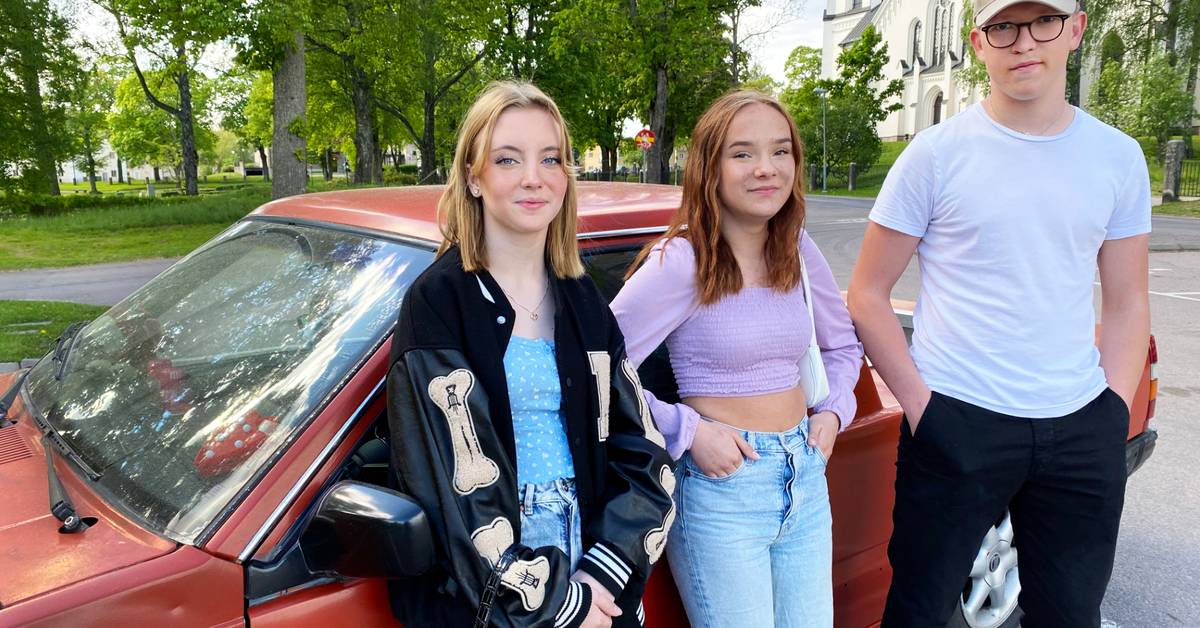 Epa-ungdomar i Skinnskatteberg städar upp efter andra | SVT Nyheter