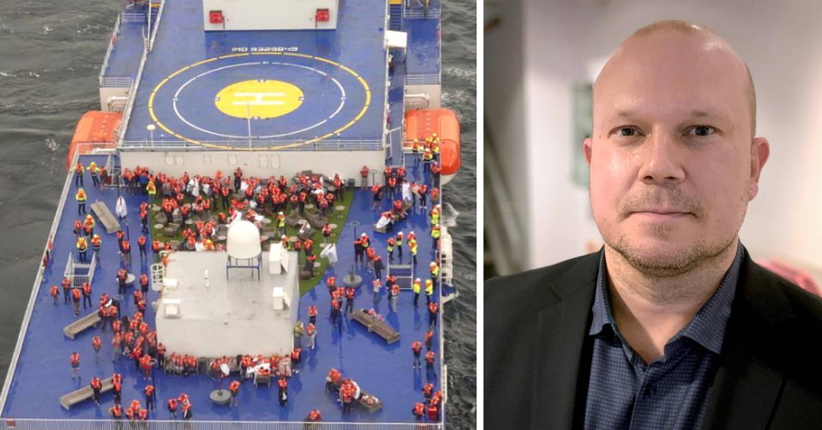 Gotlandsfärja assisterar vid fartygsbrand | SVT Nyheter