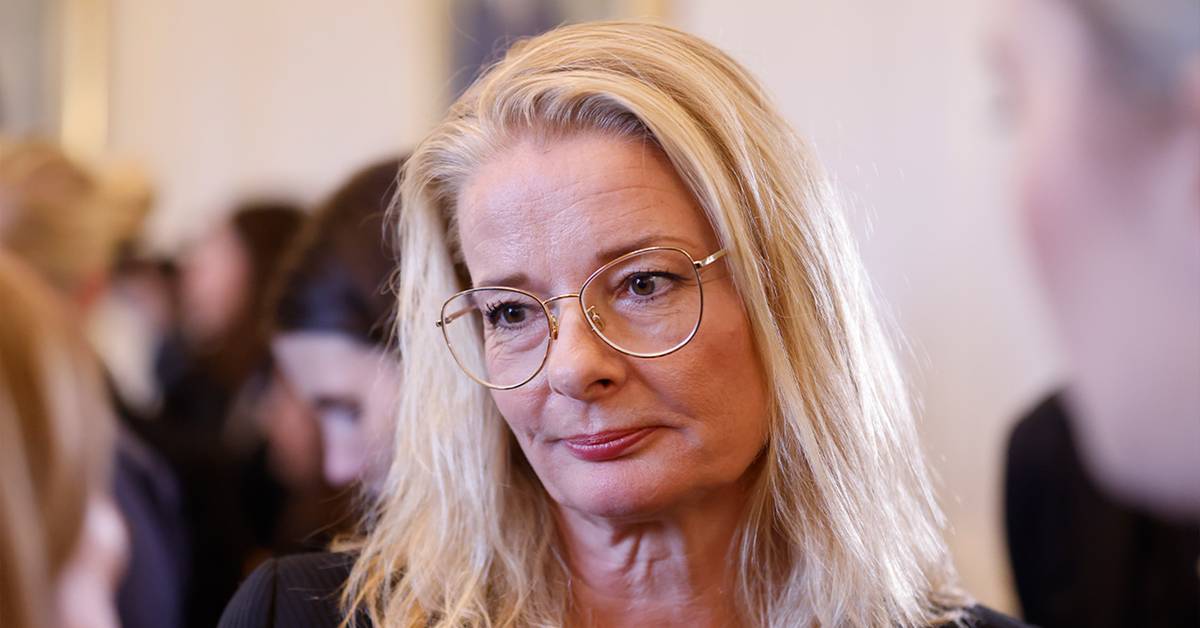 Skolministern väckte förvåning i riksdagen | SVT Nyheter