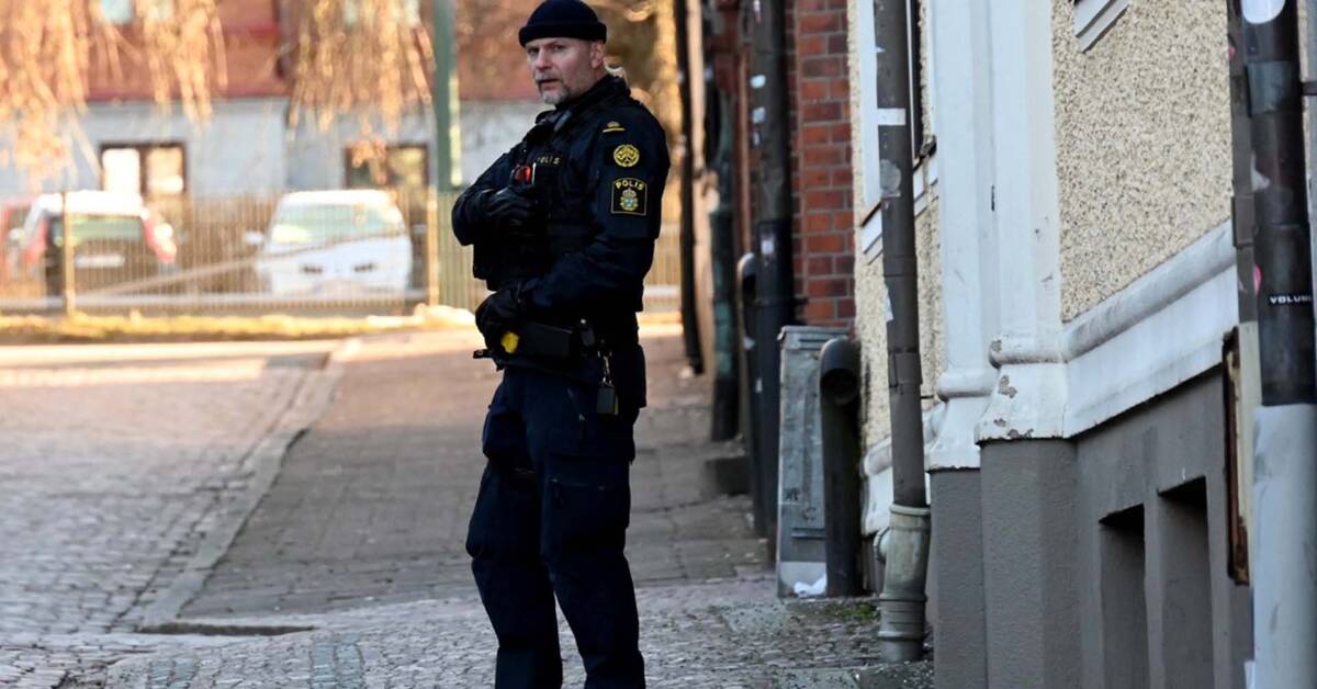 20 årig Man Häktad För Mord På Sin Pappa I Borås Svt Nyheter