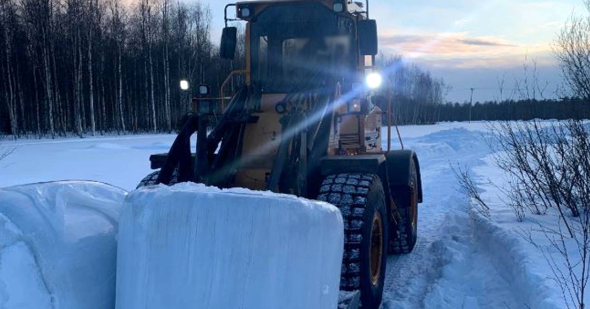 Paret blockade polisjakt i Luleå – patrull körde i diket | SVT Nyheter
