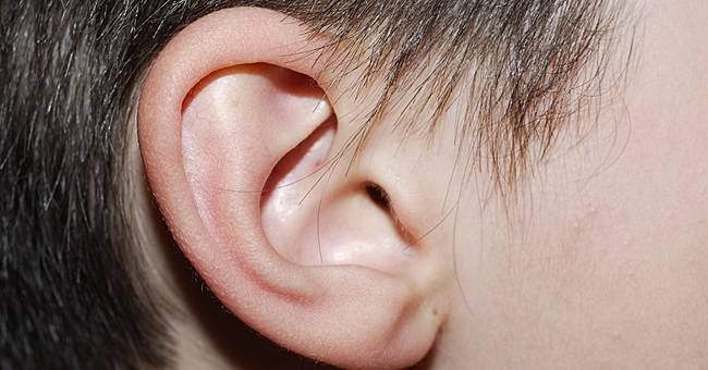 Därför drabbas vi av öroninflammation | SVT Nyheter