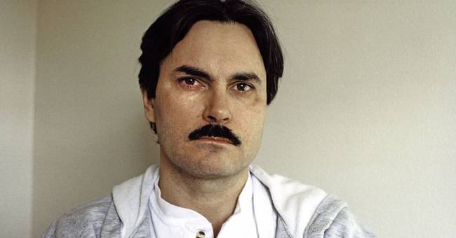 Lasermannen ansöker på nytt om tidsbestämt straff | SVT Nyheter