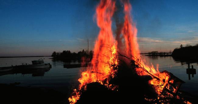 Här kan du fira Valborg i Västra Götaland | SVT Nyheter