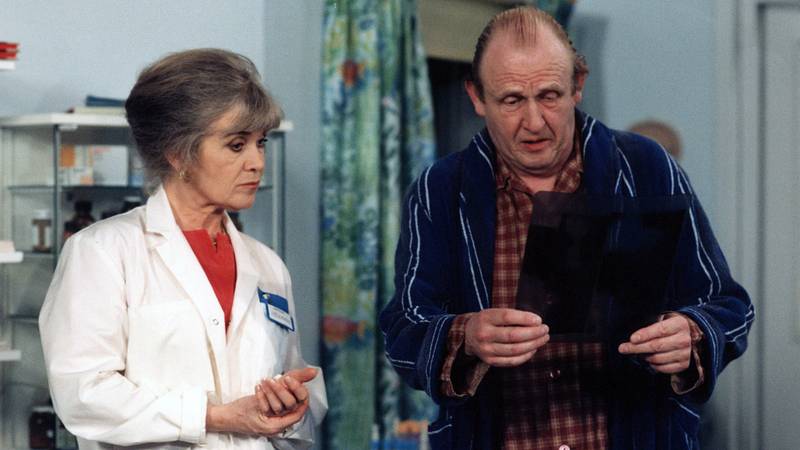 Sjukan – 5. Livet leker | SVT Play