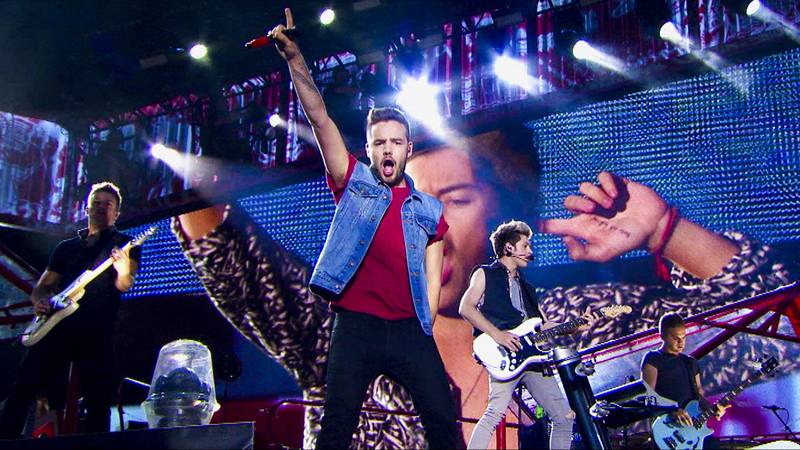One Direction: Live från San Siro Stadium | SVT Play