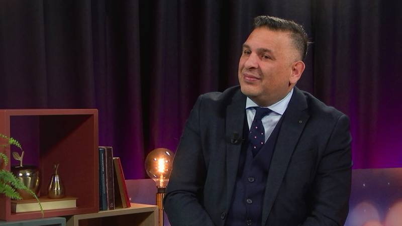 Möte med... (romani chib) – Veli Brijani | SVT Play