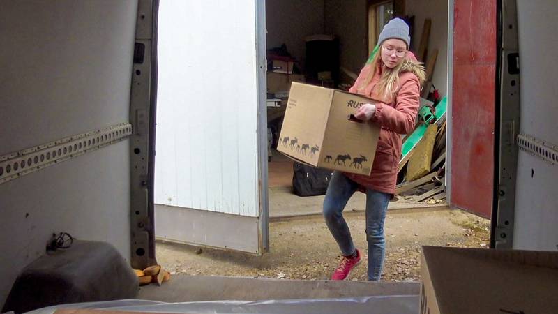 Flyttdagböcker – 7. Lägenheten är så fin! | SVT Play