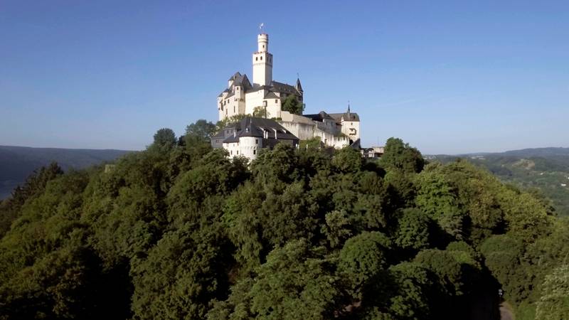 Medeltidens borgar och slott – Avsnitt 1 | SVT Play