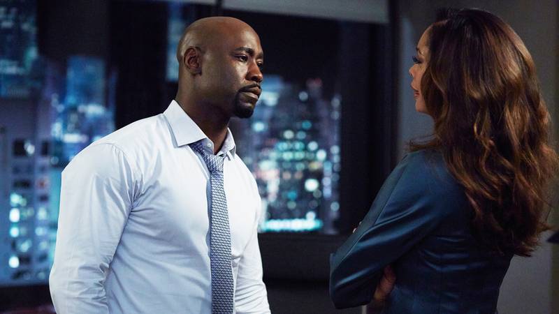 Suits – 8. Borrowed time | SVT Play